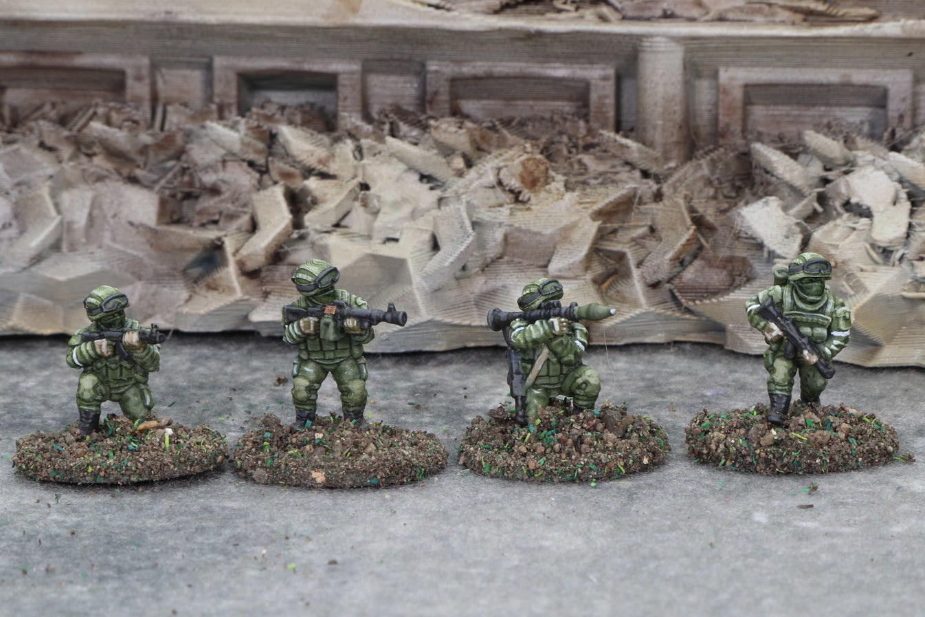 15mm Modern Russian Soldiers 1 – Special Artizan Service Miniatures